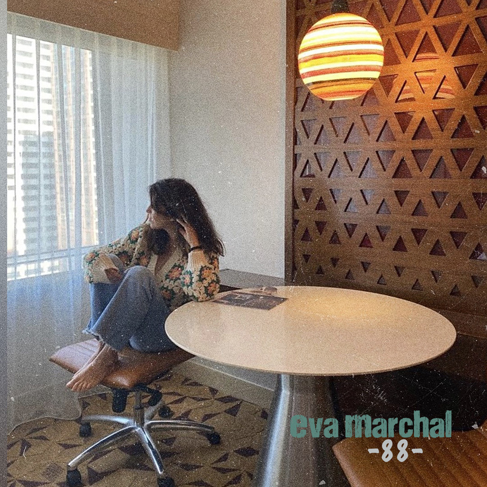 Eva Marchal chante L'Amer et sort son nouvel album 88